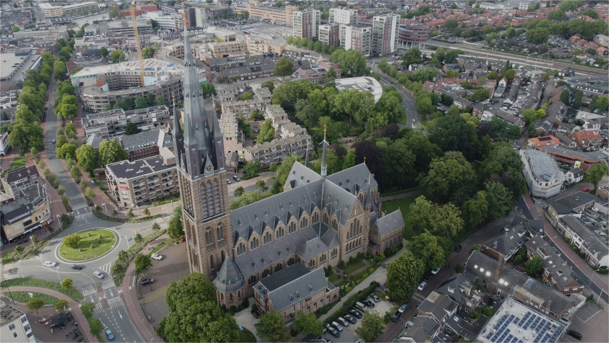 Zonnepanelen in Hilversum - Vrijblijvende offerte aanvragen - Soly